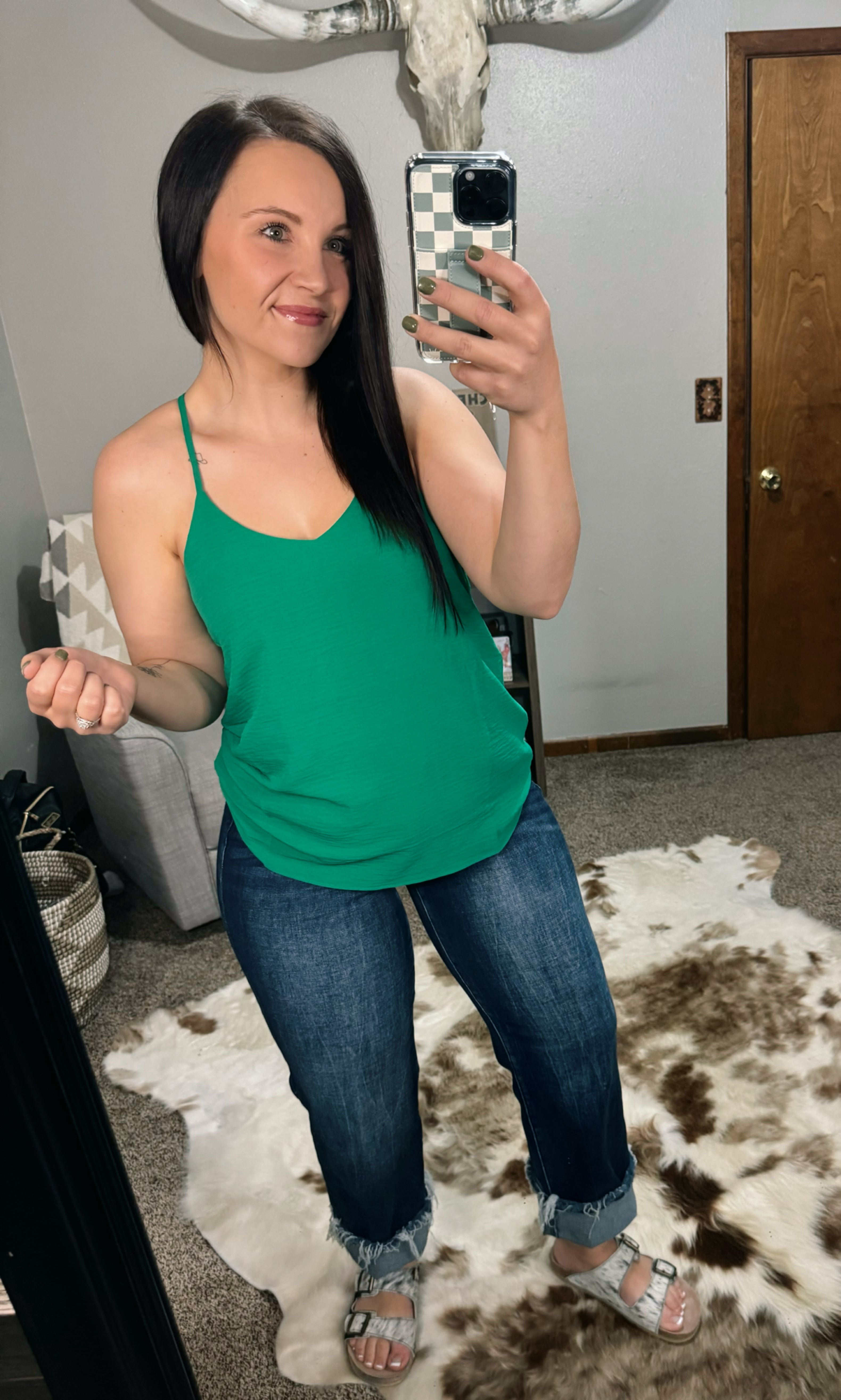 Kelly Green V-neck Cami – The Horned Rose